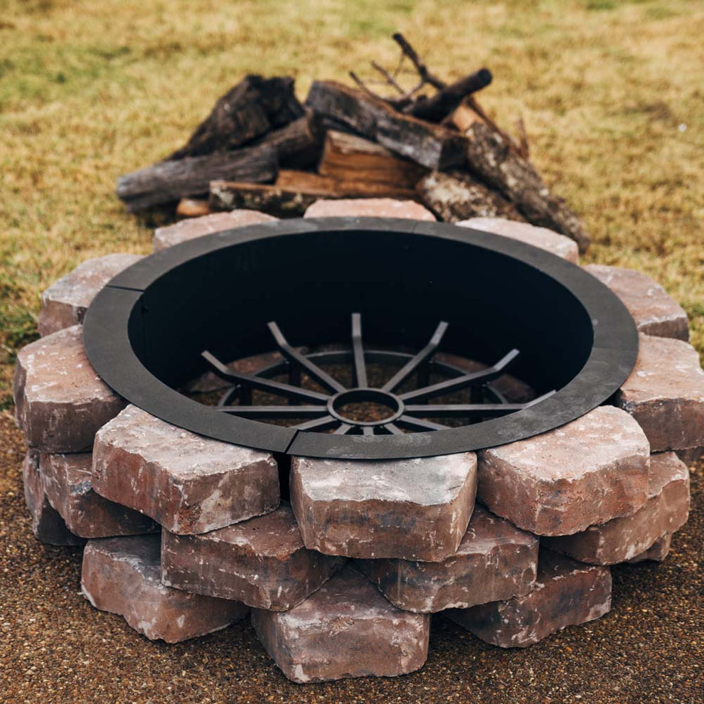 Scratch and Dent, 40" Wagon Wheel Fire Grate | Ash & Ember