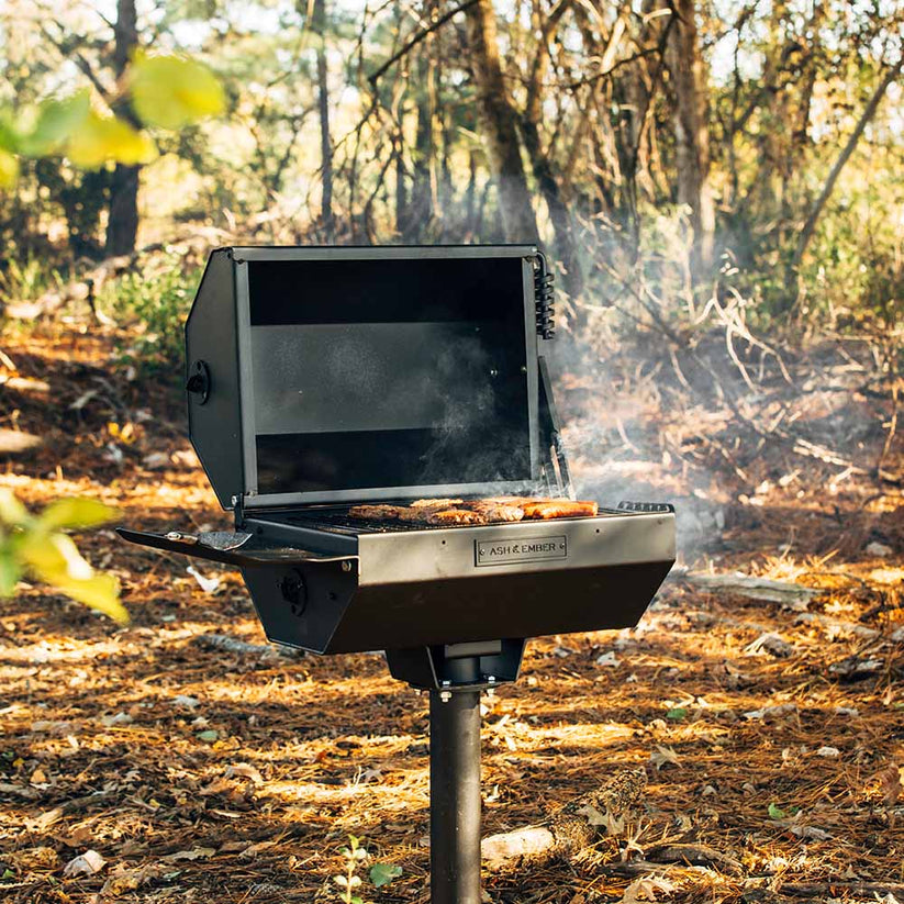 390 Sq. In. Covered Commercial Grade Park-Style Charcoal Grill | Ash ...