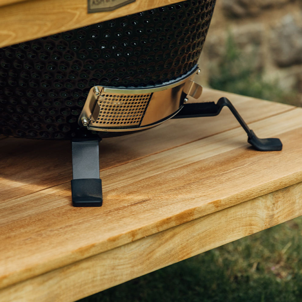 18" Kamado Grill Kit | Ash & Ember